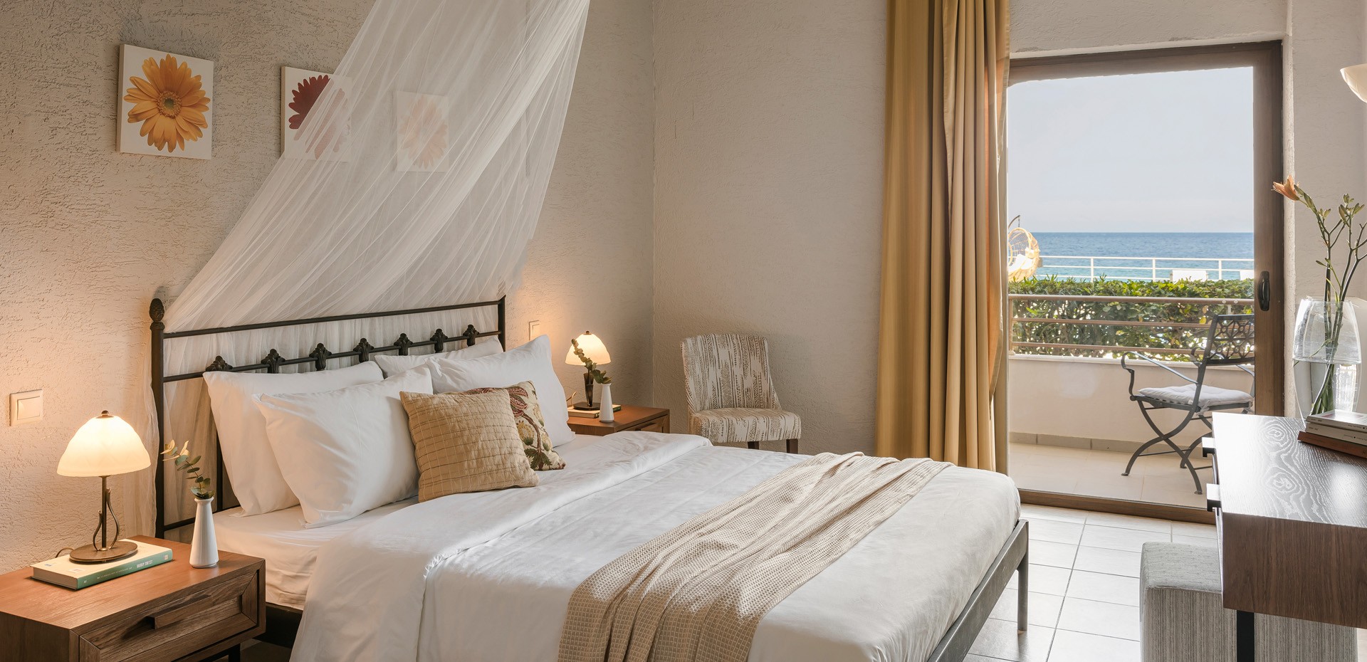 Accommodation in Samothrace | Niki Beach Hotel